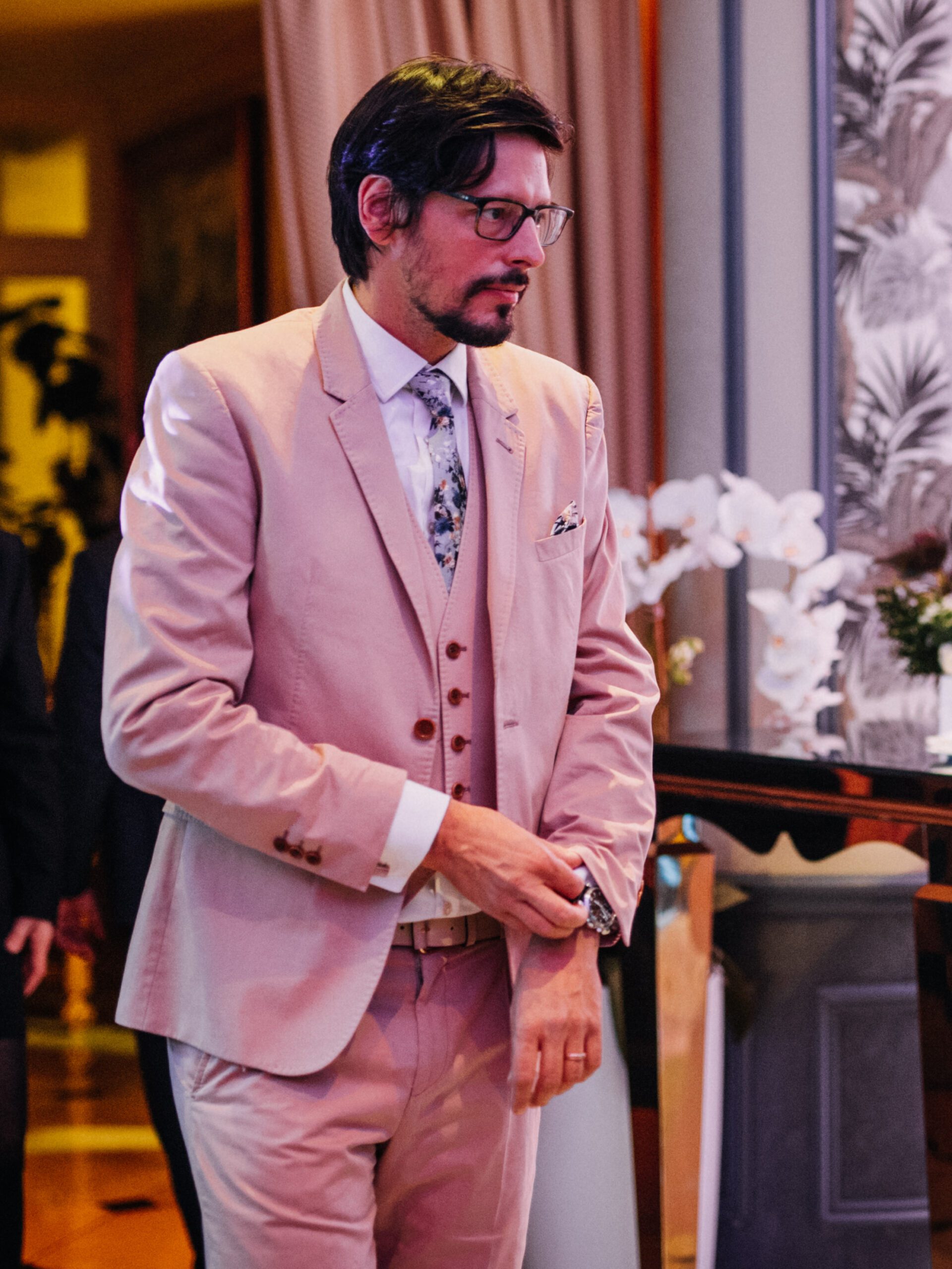 Contact & Biography - Fernando Tiberini